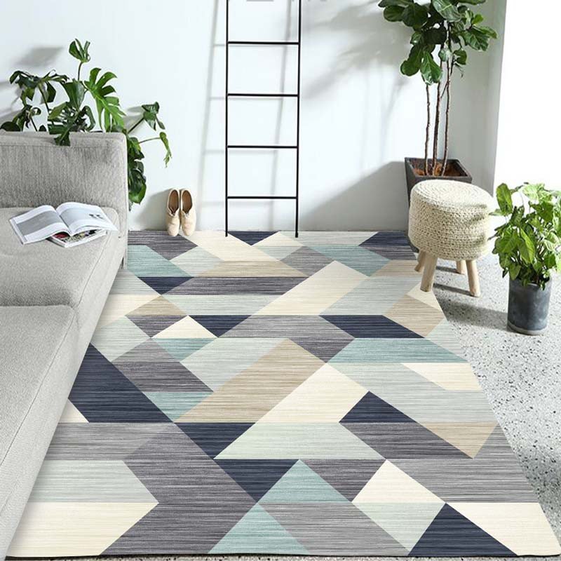 Sky Triangular Carpet ⋆ Emirates Home