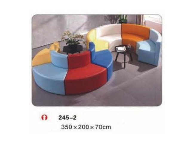 S-Shaped Seat ⋆ Emirates Home