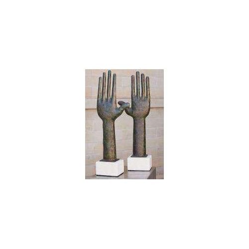 Left And Right Hands Sculpture ⋆ Emirates Home