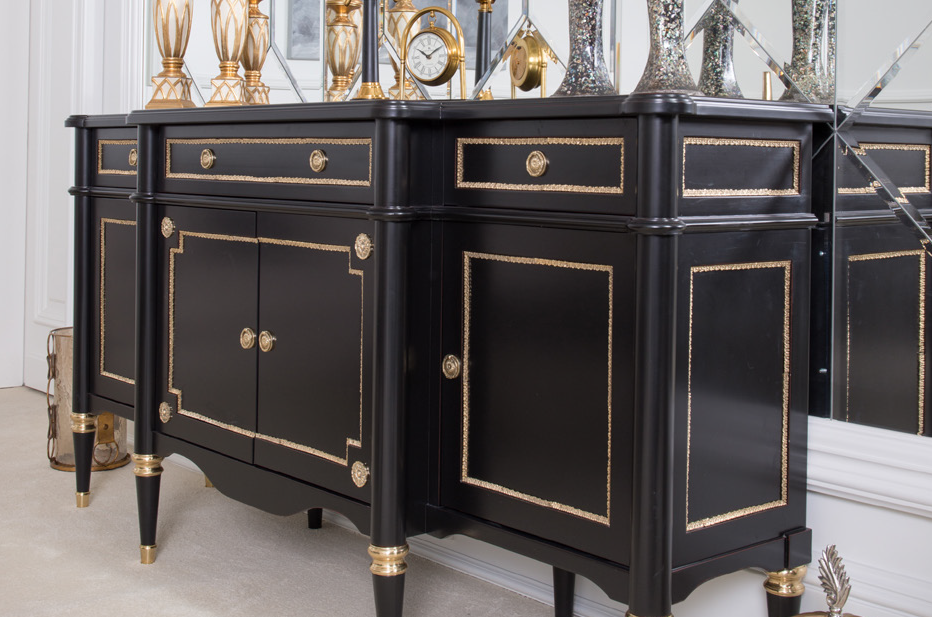 Beautiful Black Drawer ⋆ Emirates Home