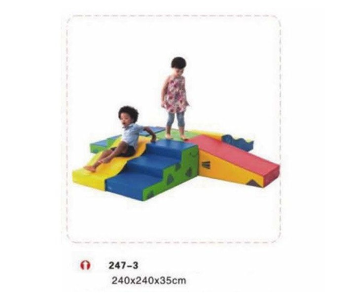 Short Ladder Play Area ⋆ Emirates Home