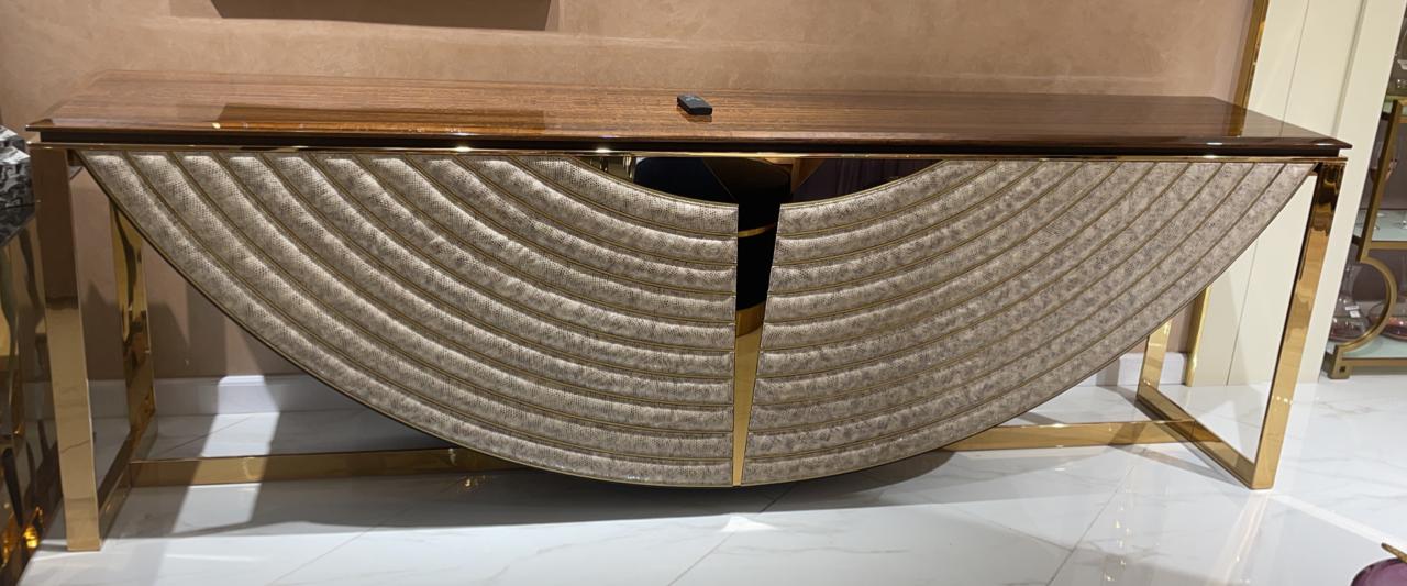 Luxury Long Modern Console ⋆ Emirates Home